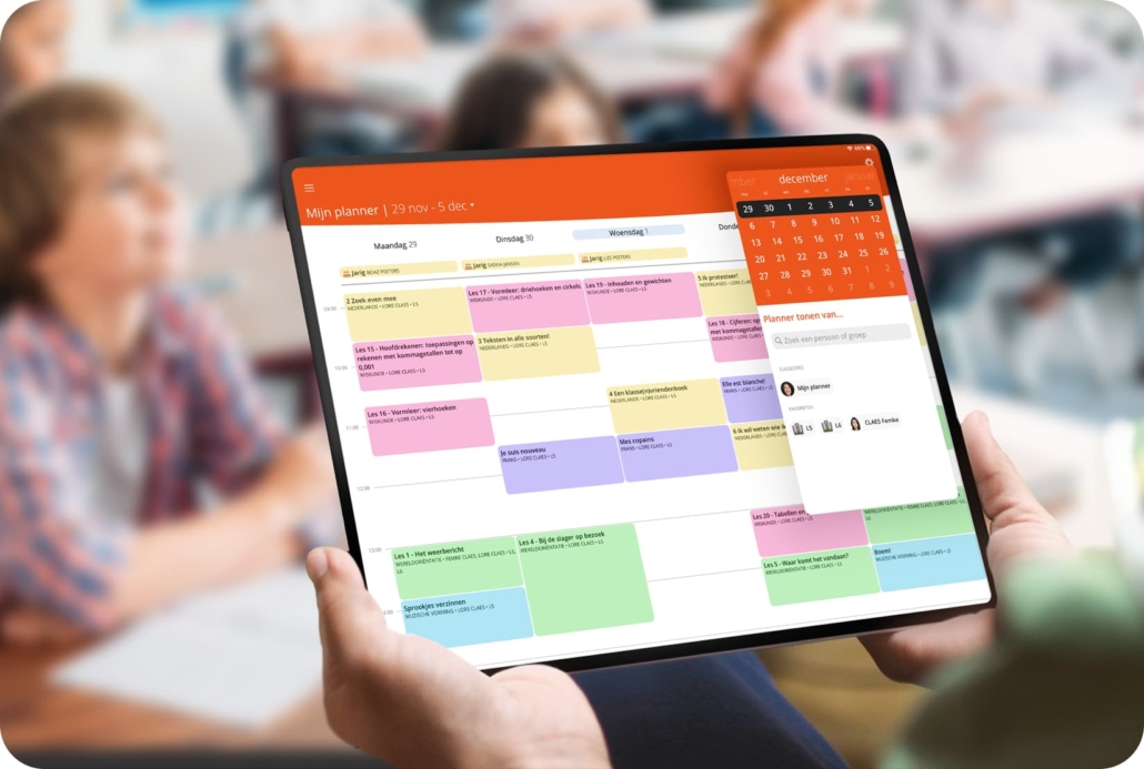 2021-hero_tablet_planner_classroom_wide_rounded - Smartschool
